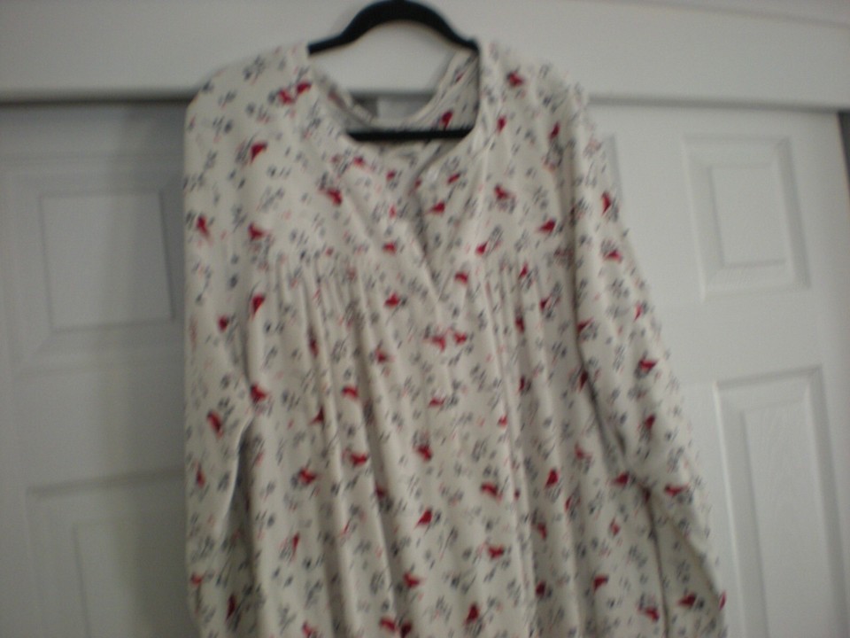 ARIA WHITE CARDINAL BIRDS VELOUR NIGHTGOWN - SIZE 3X | eBay