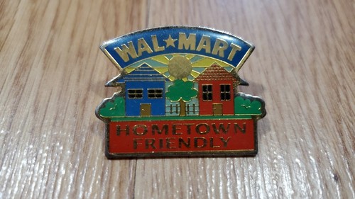 VINTAGE Wal-Mart Enamel Lapel Associate Pin Hometown Friendly Hogeye ...