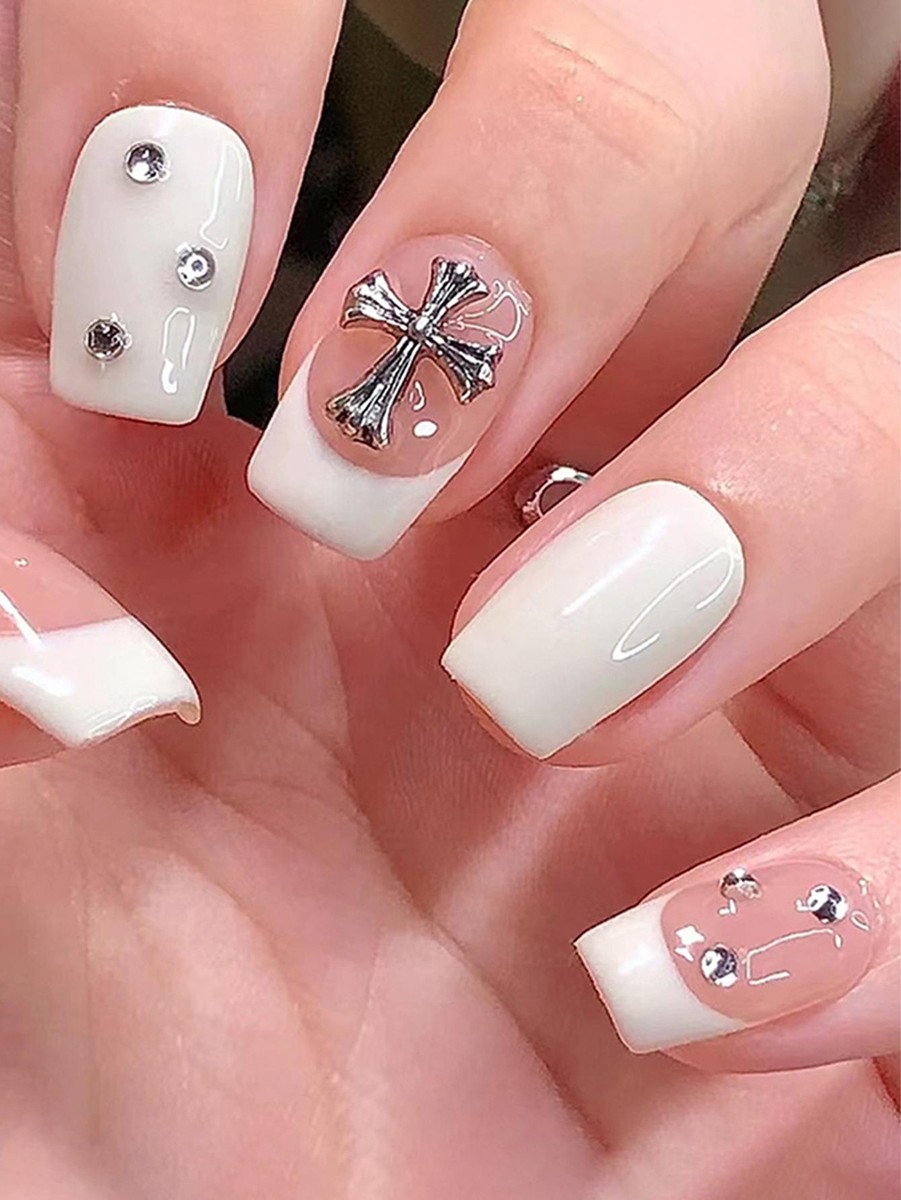 Cross Nails