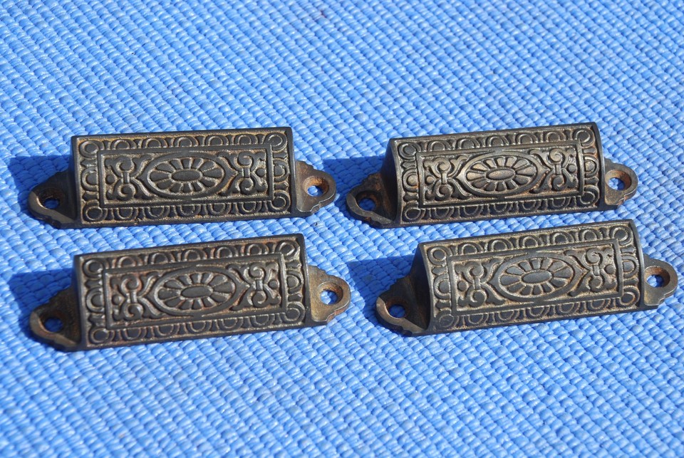 (4) Antique Ornate VICTORIAN Eastlake Rounded Cabinet Bin drawer Pulls ...