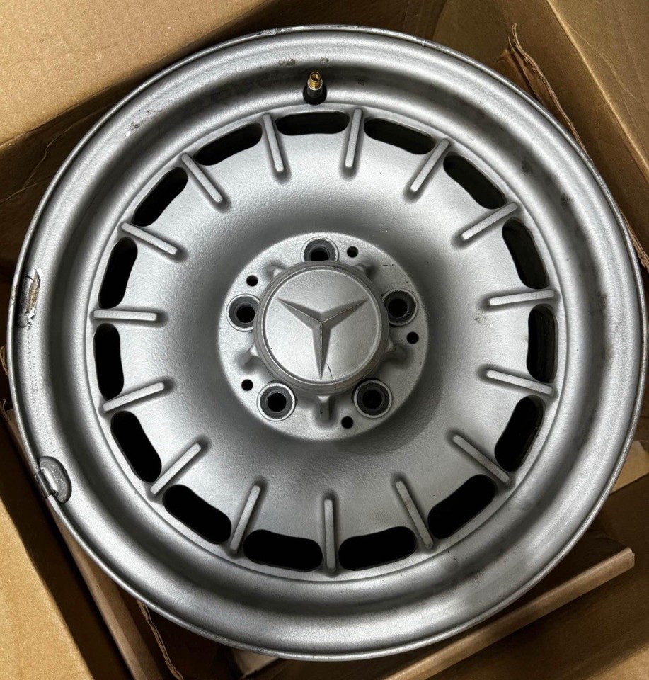 Mercedes-Benz 14x6.5 Bundt Wheels R107 W108 W116 W123 W126 Excellent ...