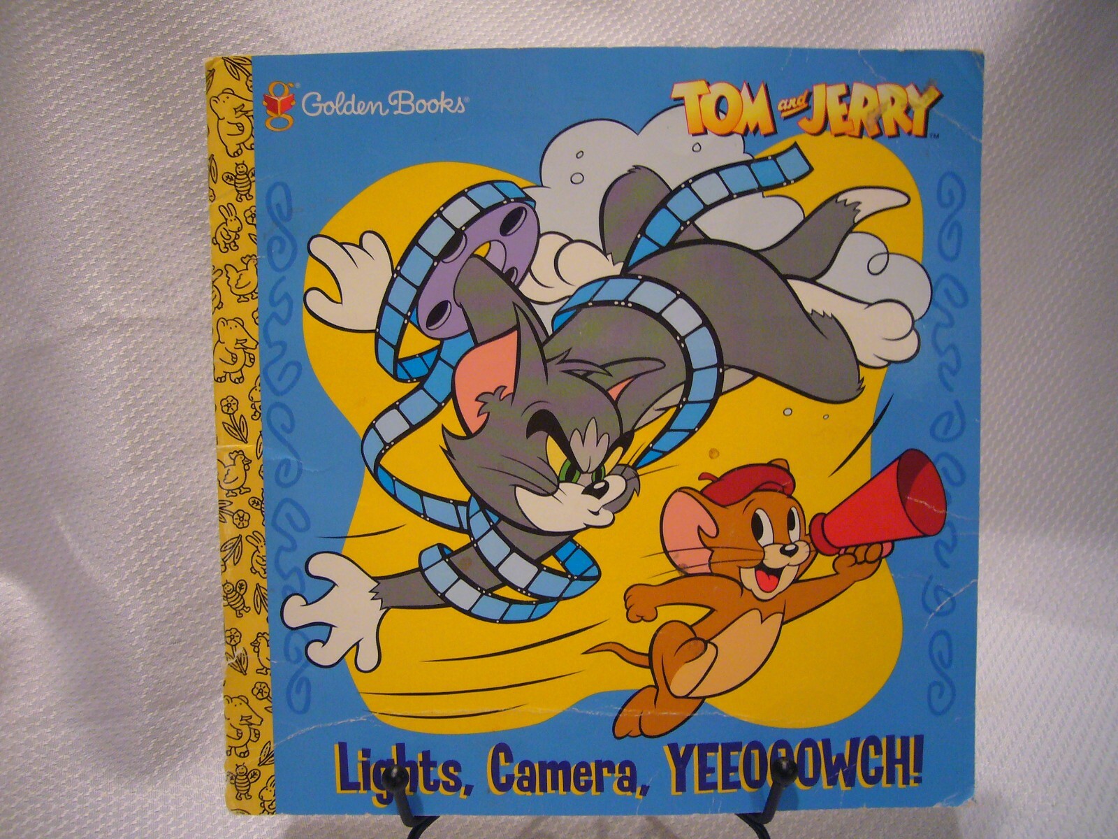 Tom and Jerry Lights Camera YEEOOOWCH! Paperback Book 2001 GoldenBook ...