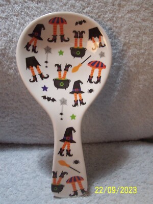 Halloween Witch Hats, Shoes, Brooms, Etc. Spoon Rest 4.75" X 10 ...