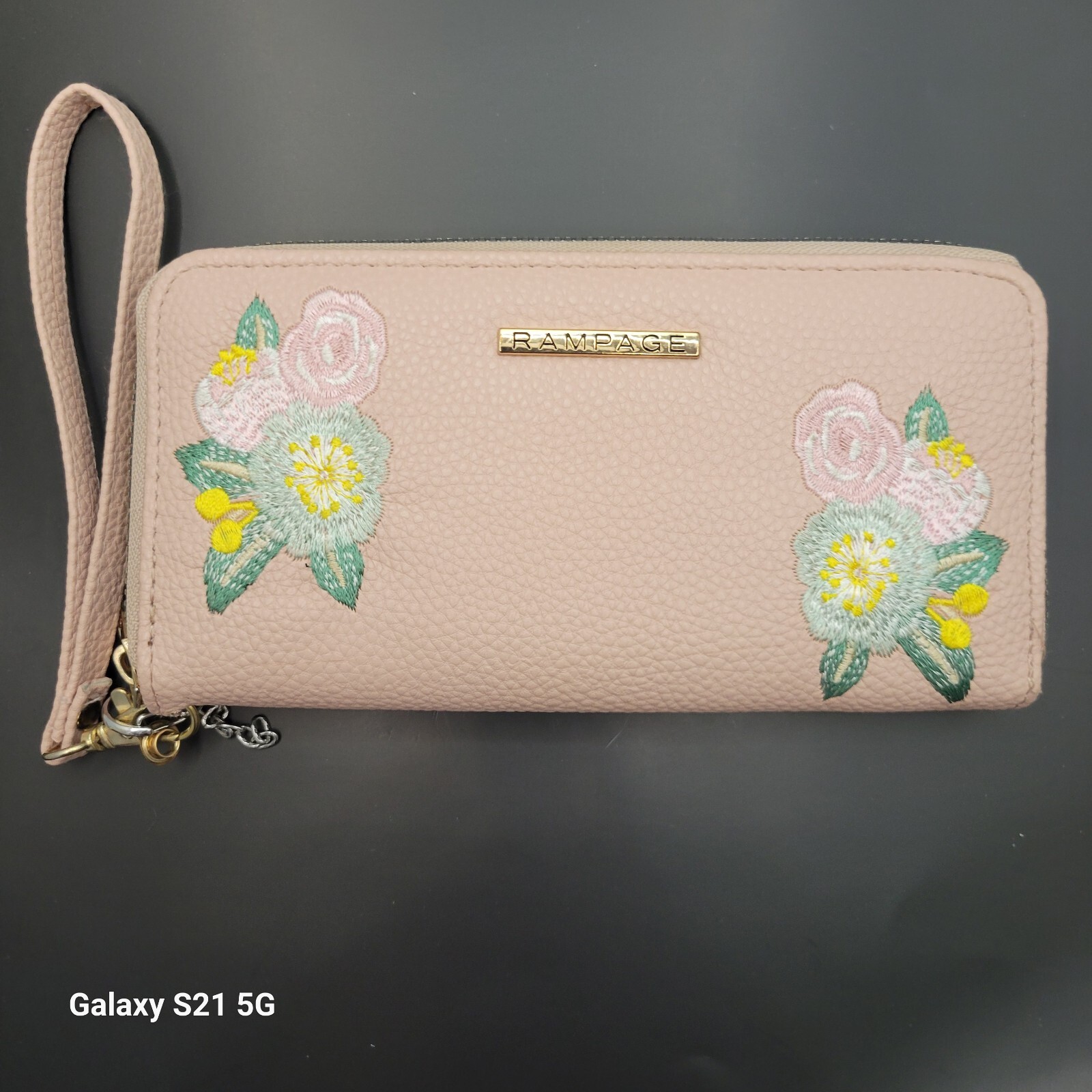 Pink Pebbled look, Floral Embroidered Wallet/Wristlet… - Gem
