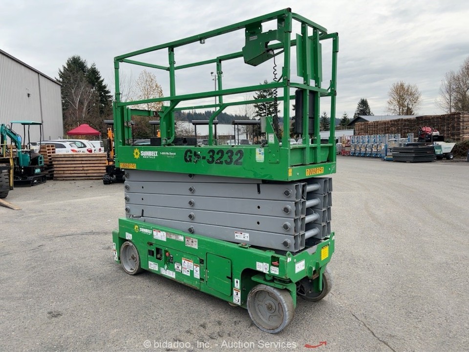 2018 Genie GS-3232 32' Electric Scissor Lift Man Aerial Platform -Parts ...