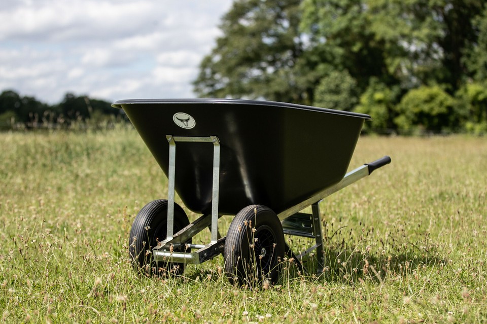 PUNCTURE PROOF OX WHEELBARROW 120L 160L 200L Garden Stable Foam Tyres ...