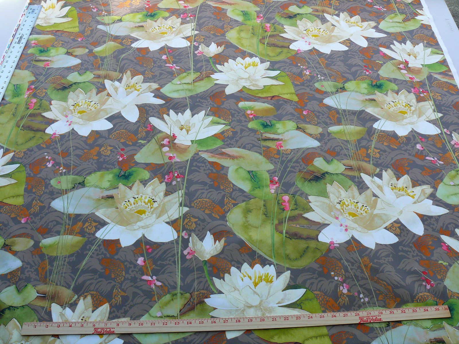 BY YD SCALAMANDRE FONTHILLS NENUPHAR WATERLILY LOTUS POND KOI FISH ...