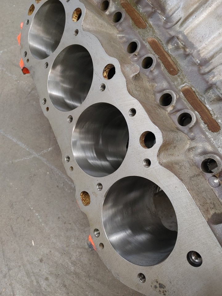 1969 1970 Big Block Chevy BBC 427 454 2 Bolt Main Block 3963512 512 K ...