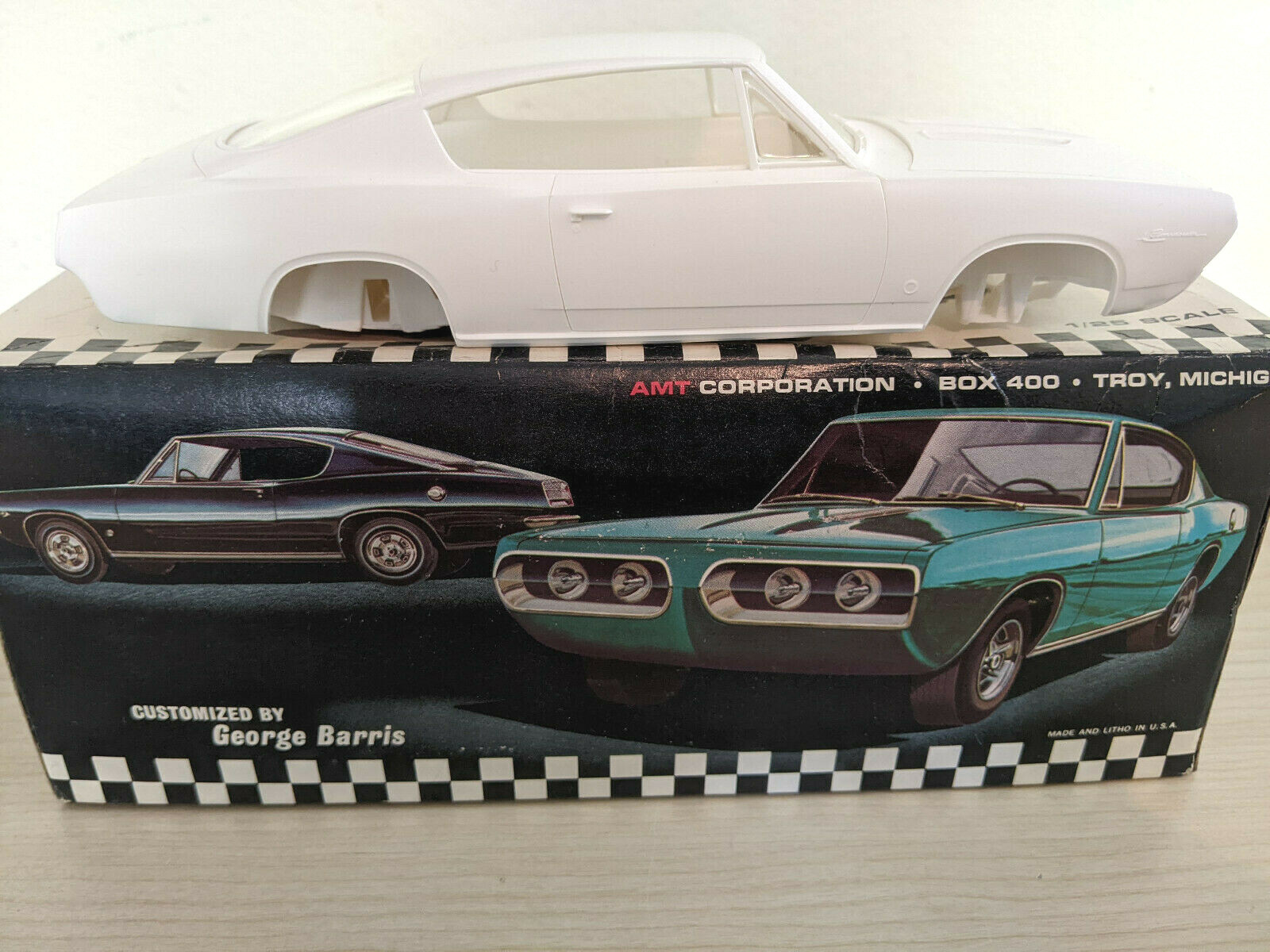 ULTRA RARE! *ORIGINAL *VINTAGE AMT 1967 PLYMOUTH BARRACUDA KIT ...