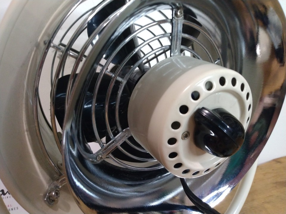 Vornado VFAN Jr. Vintage Air Circulator Fan, White 2-Speed | eBay