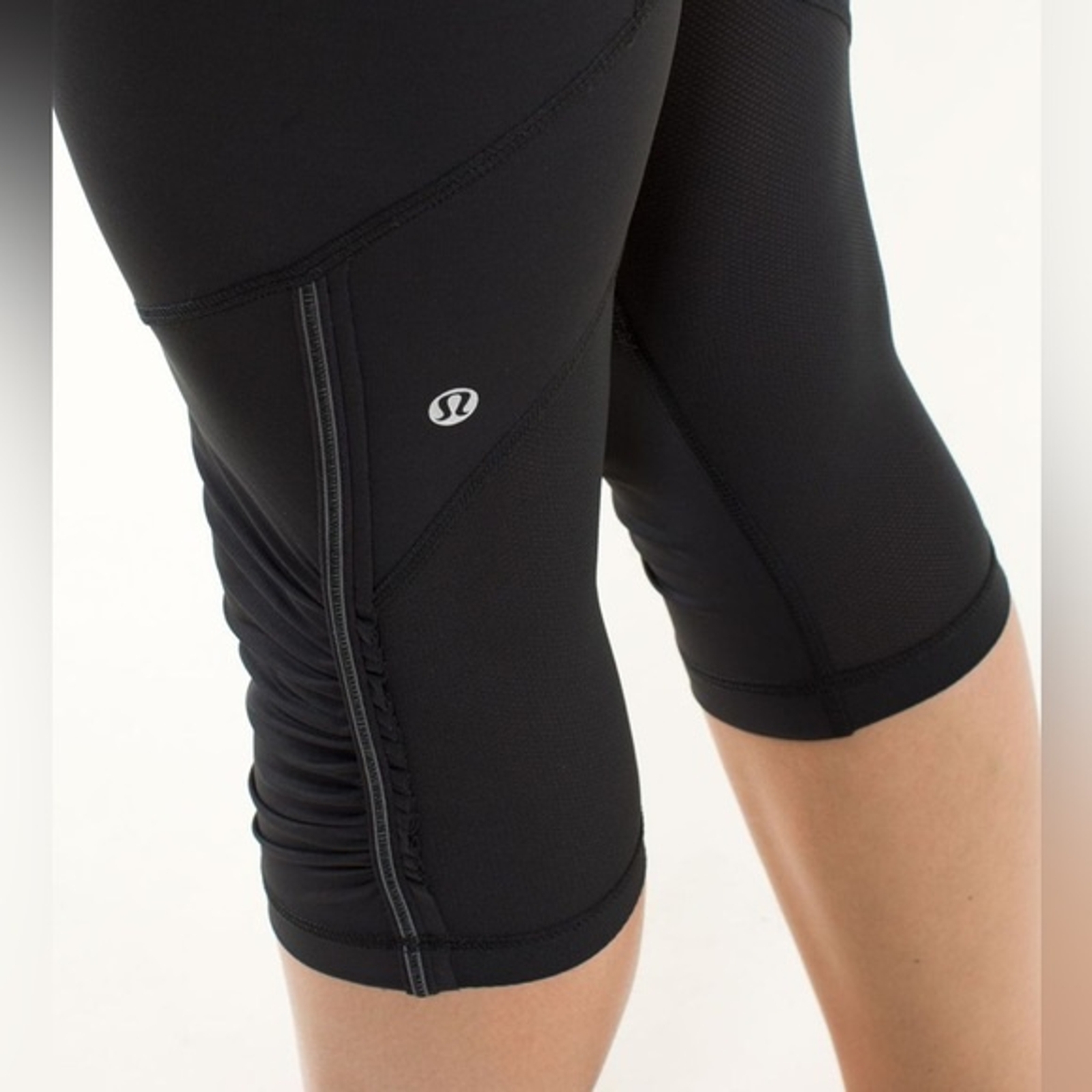Lululemon Run: For Your Life Crop Black size 8 | eBay