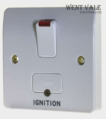 MK Logic Plus - K370 WHI IG - 13a Switched Spur Engraved Ignition ...