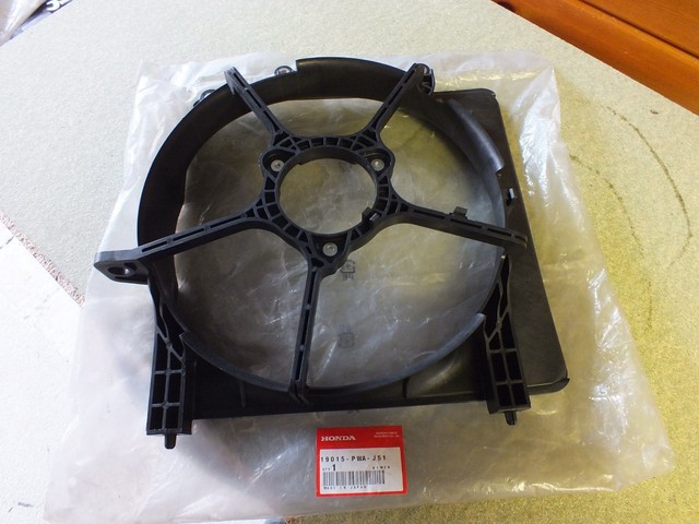 19015-PWA-J51 Shroud Comp HONDA Genuine OEM Part for sale online | eBay