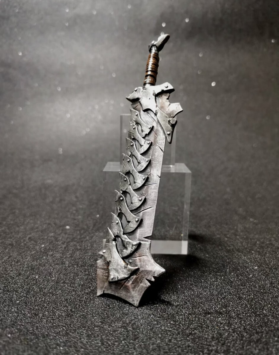 Sawtooth Sword