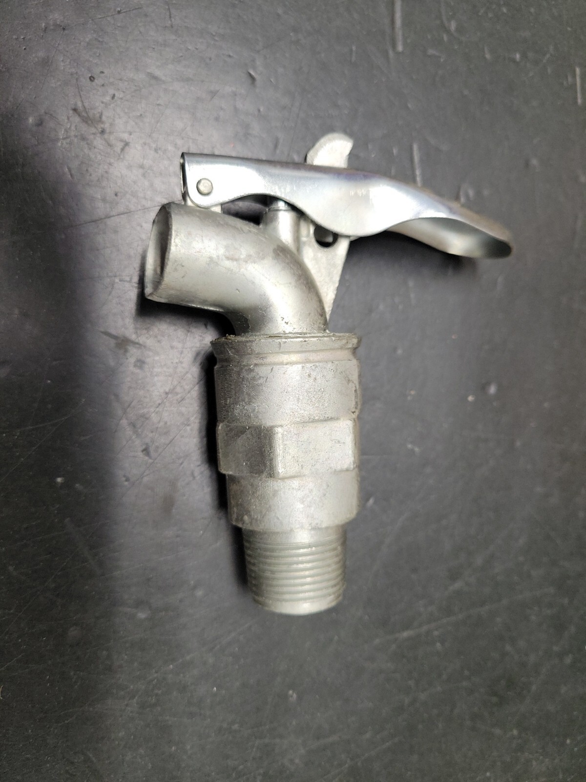 National Spencer Die-cast Bung Faucet for Steel Drum or Barrel 3/4 Inch ...