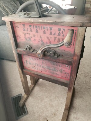 Primitives - Corn Sheller