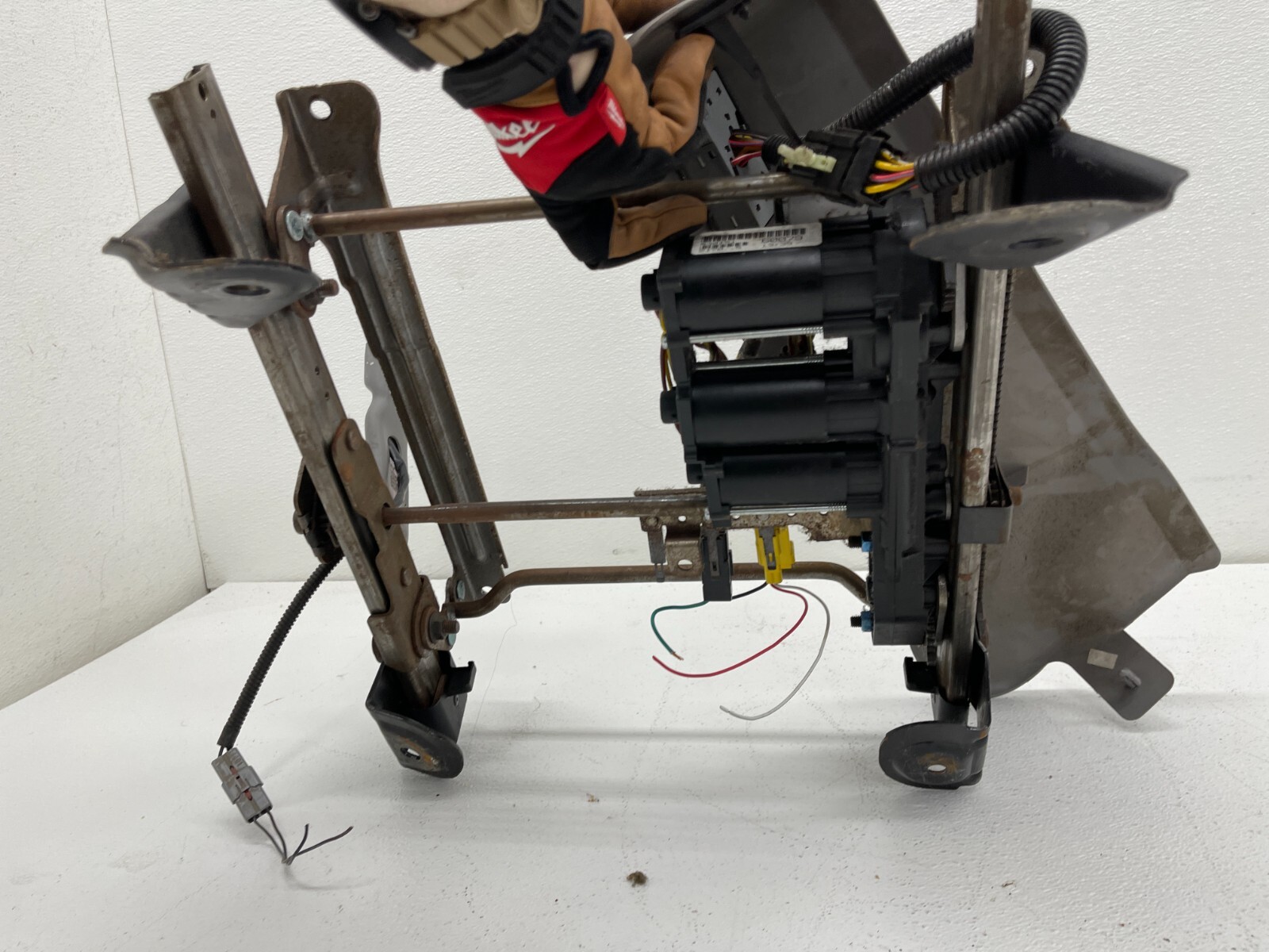 1998-2002 OEM Ford Expedition & F-150 6-Way Power Driver Seat Track ...