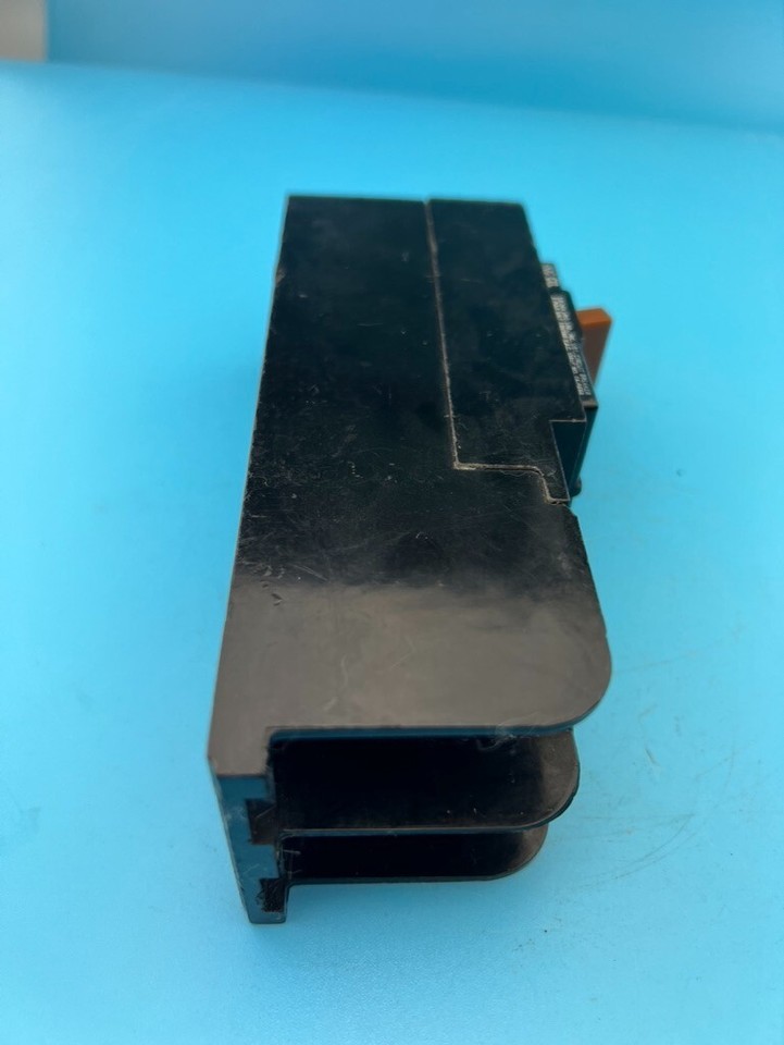 BJ2150 Bryant 150 Amp 2 Pole Type BJ Circuit Breaker Eaton 240V 2P 150A ...