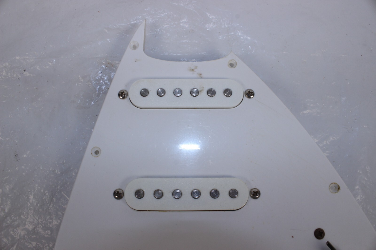 FIRST ACT ME305 ELECTRIC GUITAR WHITE LOADED PICKGUARD REPLACEMENT PART ...