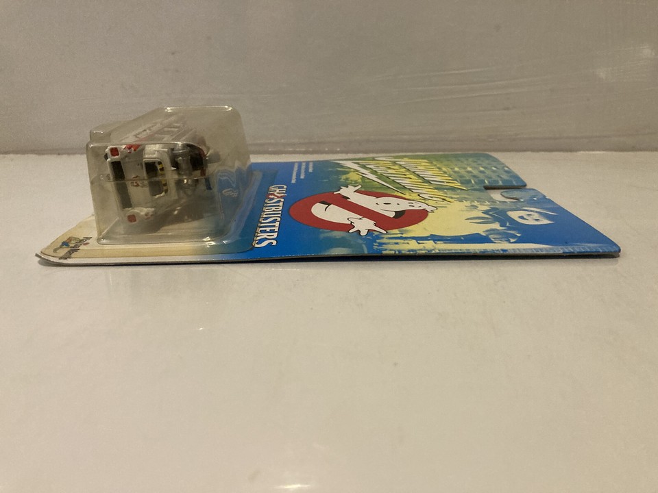 GHOSTBUSTERS CADILLAC AMBULANCE 2003 JOHNNY LIGHTNING 1:64 ECTO-1 CAR ...