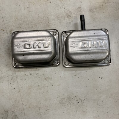 Briggs & Stratton Rocker Arm Covers for a 446777 Engine 499599 n 499600 ...