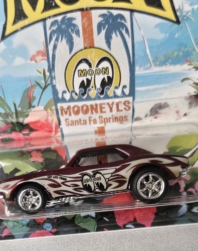 Hot Wheels Custom 67 Moon eyes Camaro 1:64 Car - Spectra Flame Wild ...