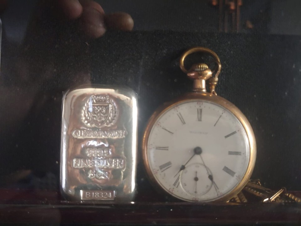 Coin Slab Display Case NGC PCGS ICG CAC Cherry Cabinet Wood Collector ...