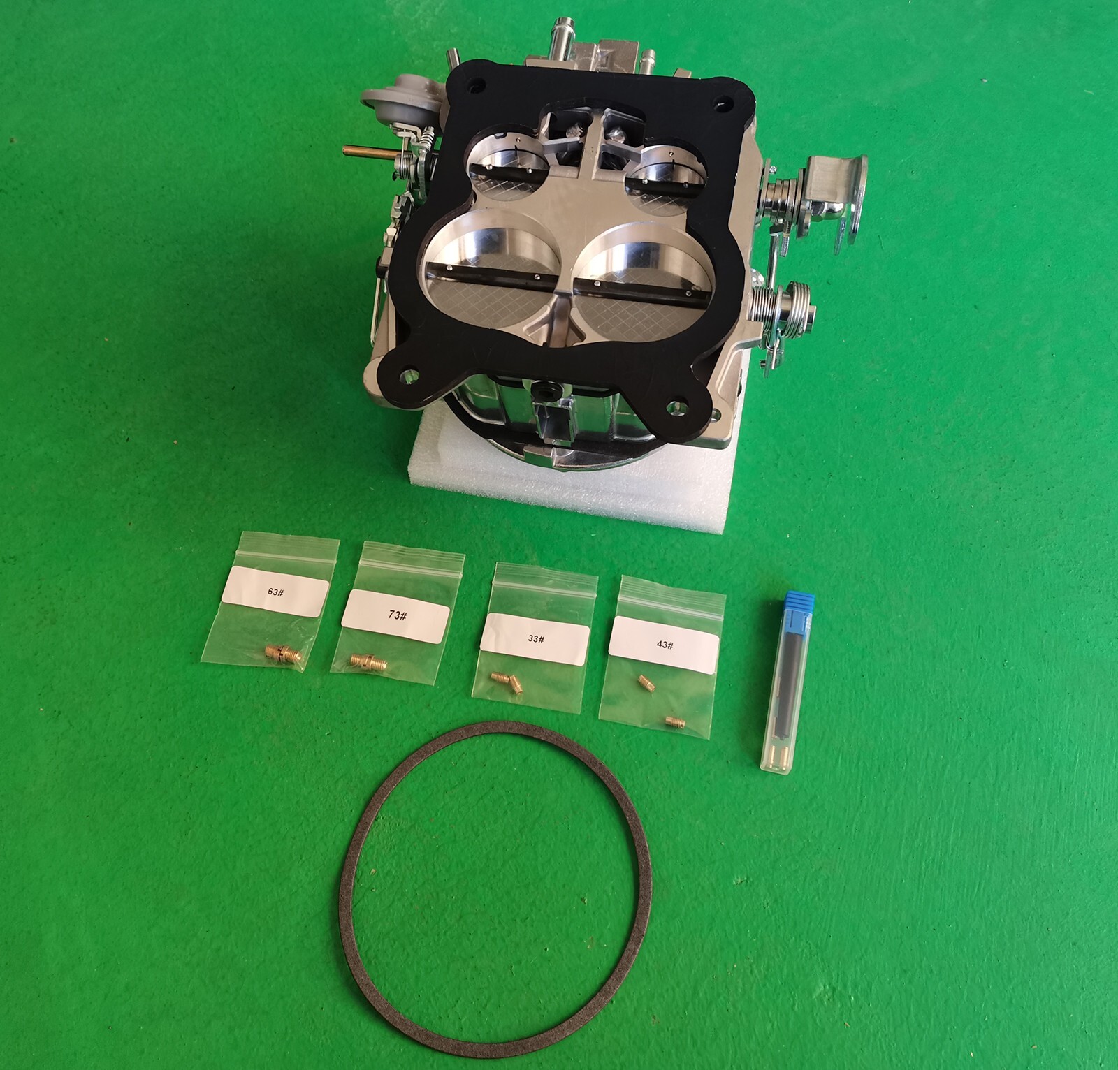 Rochester Quadrajet 4MV 4 bbl Carb Mechanical Choke 1966-73 Chevy/GMC ...