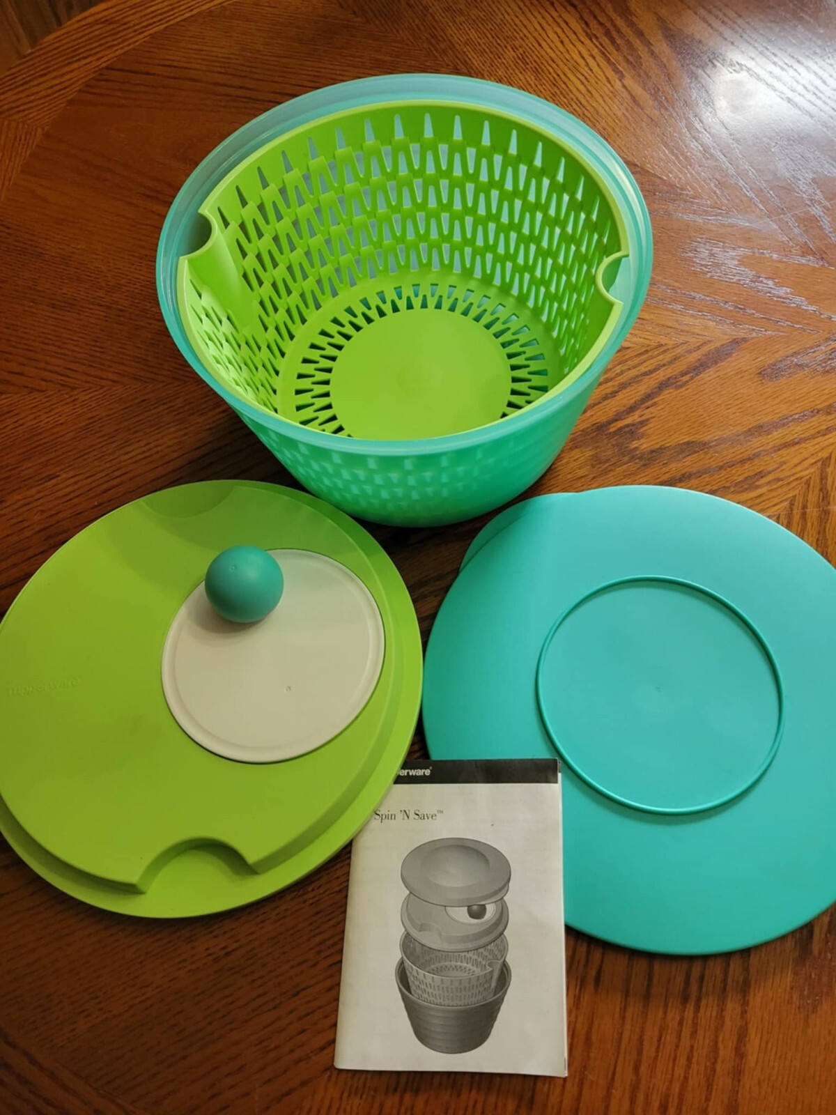 Tupperware SPIN N SAVE Salad Spinner Small Handle Green White Turquoise ...