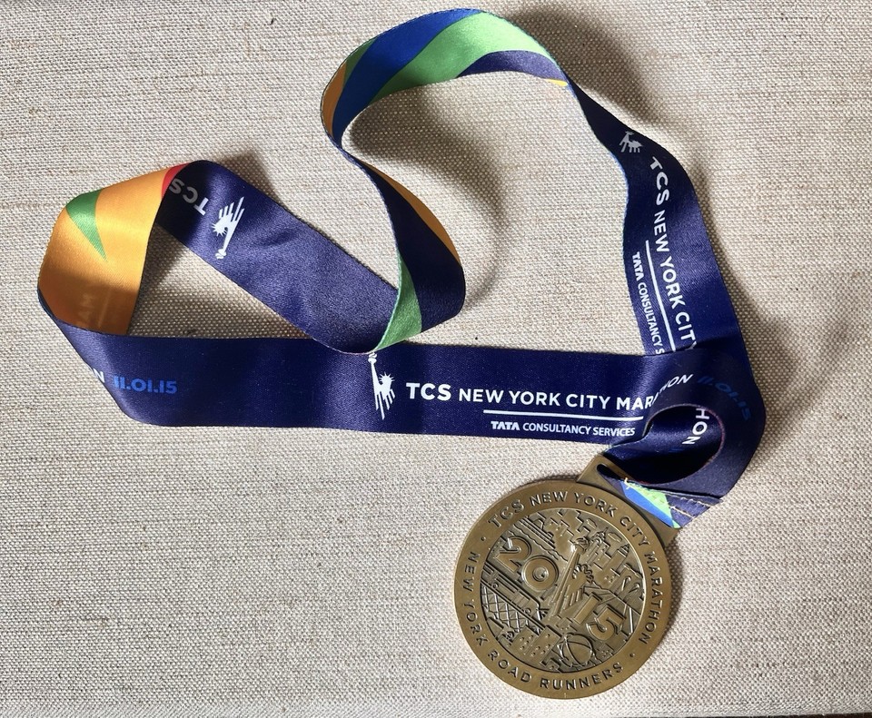 2015 TCS New York City Marathon Finisher Medal w/Ribbon 11.01.15 - Free ...