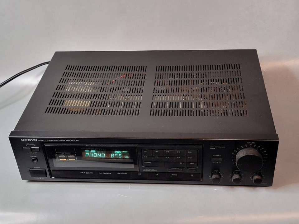 Vintage Receiver Onkyo Quartz Synthesized R1 Amplifier w/ Tuner AM FM ...