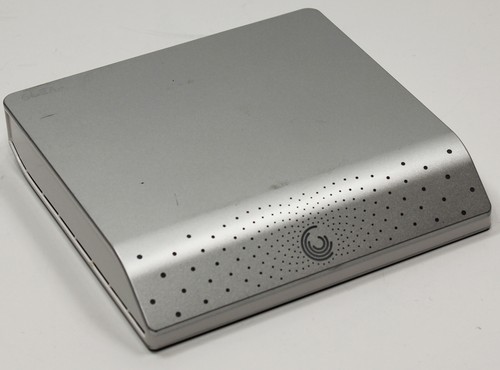 Set of 2 Seagate FreeAgent Desk 500GB External Hard Drive Drives Pair ...