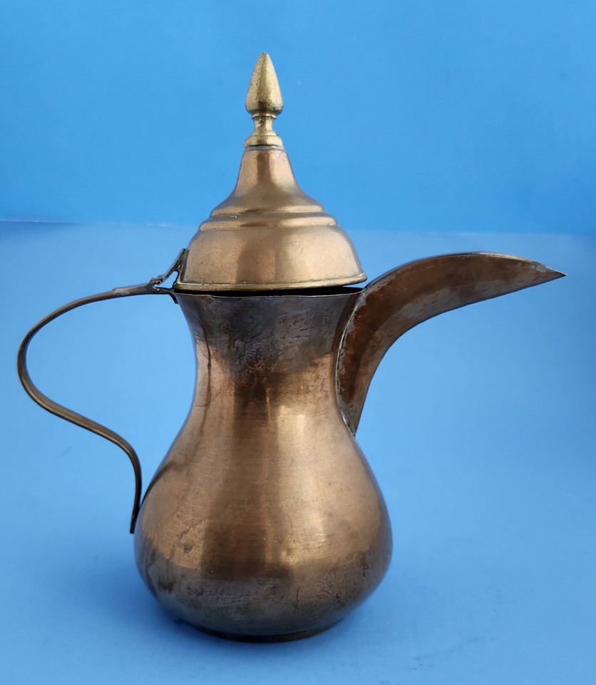 VINTAGE ISLAMIC ARABIAN BRASS COFFEE TEA POT WITH SPOUT PITCHER | eBay