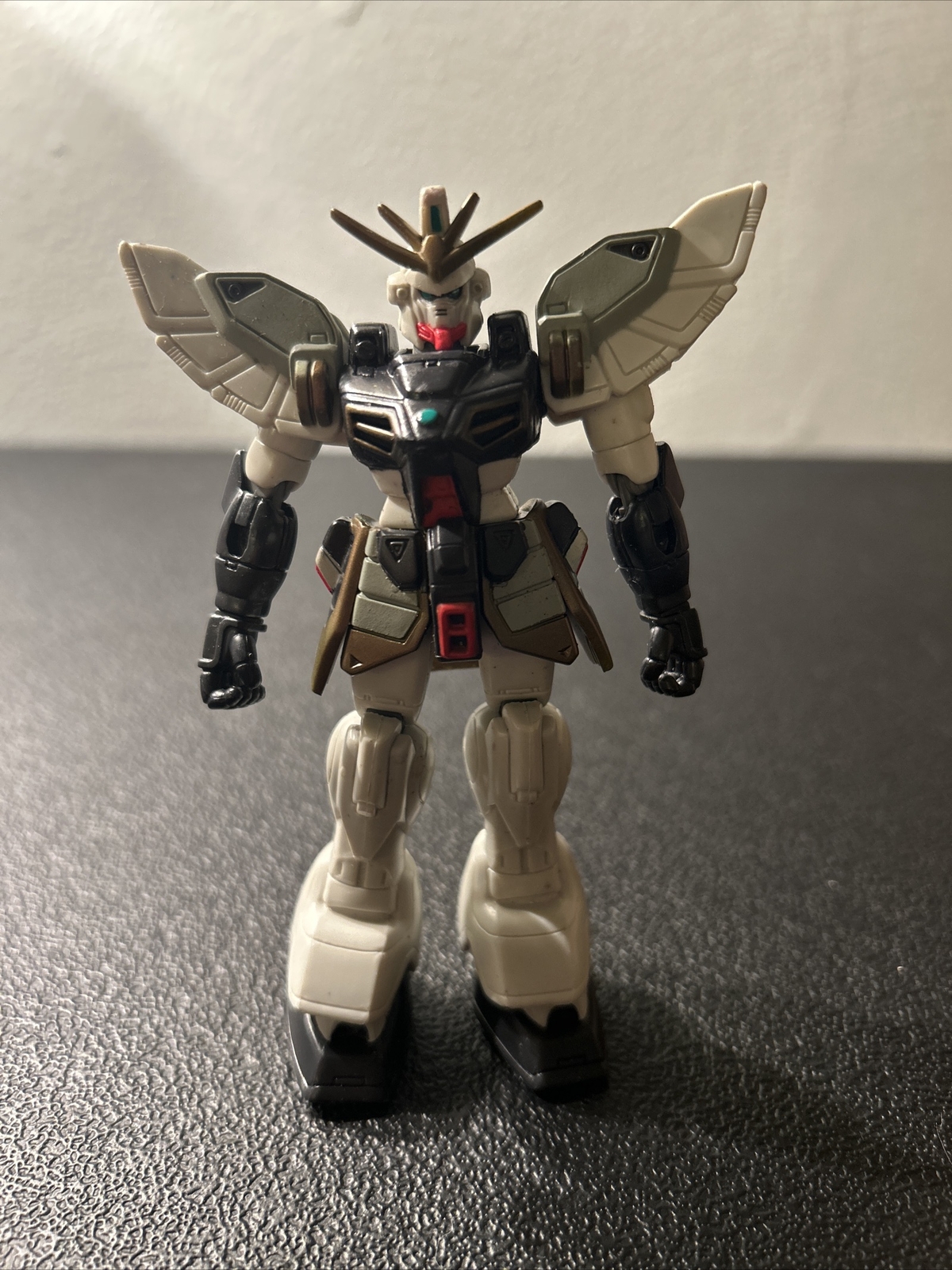 Gundam Sandrock Mobile Suit Gundam Wing Action Figure Gold Paint ...
