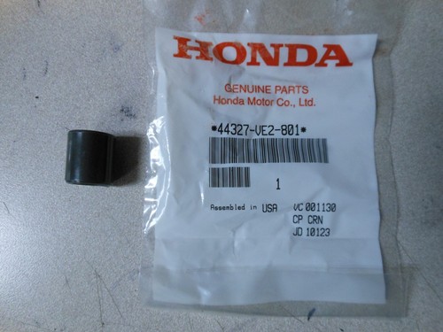 NOS Honda OEM Driveshaft Bushing HRB215 HRM215 HRX217 44327-VE2-801 | eBay
