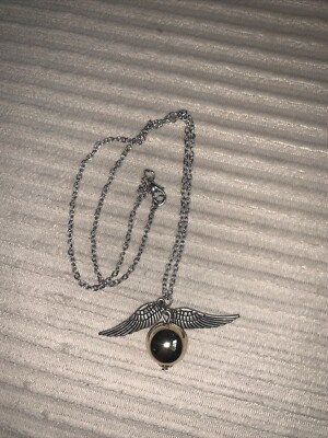 Harry Potter Golden Snitch Quidditch Wings necklace 10.5” long - potter ...