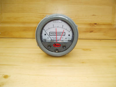 Gauges - Photohelic Gauge