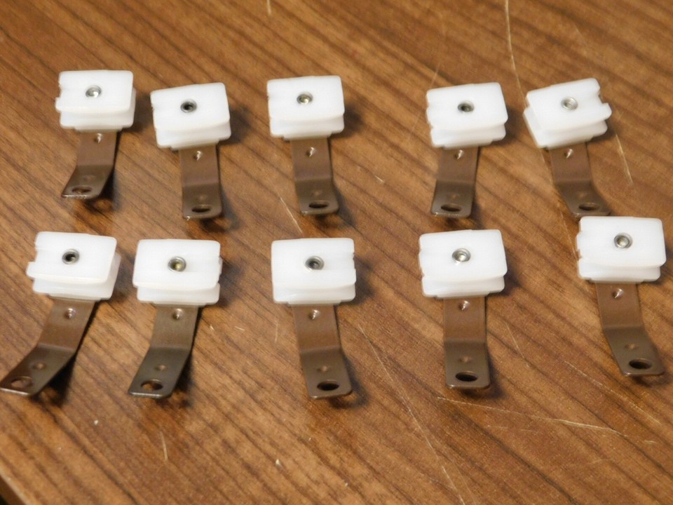 KIRSCH Drapery Hardware BARGAINS-SUPPORTS, RINGS, DRAPE HOOKS ...