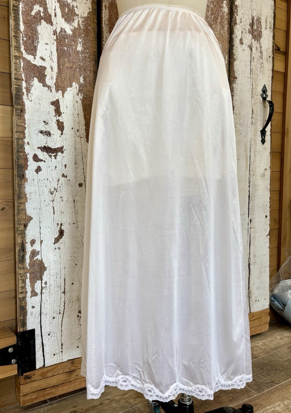 SEARS Vintage Half slip FULL FORMAL LENGTH Nylon M. A… - Gem