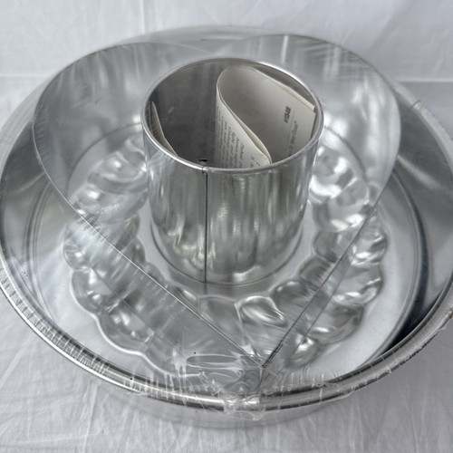 Pampered Chef Springform Pan Set Heart | eBay