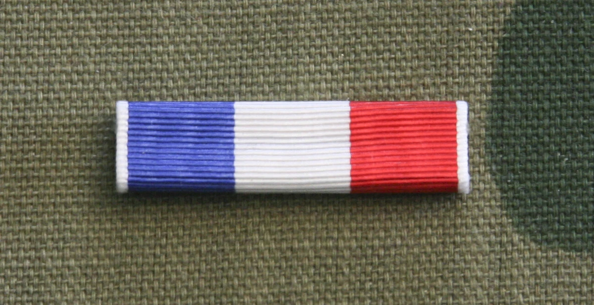 Dot 9 11 Ribbon