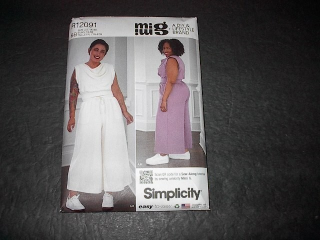 Simplicity Renaissance Costume 9929 Collection Gown Uncut Pattern Hats ...