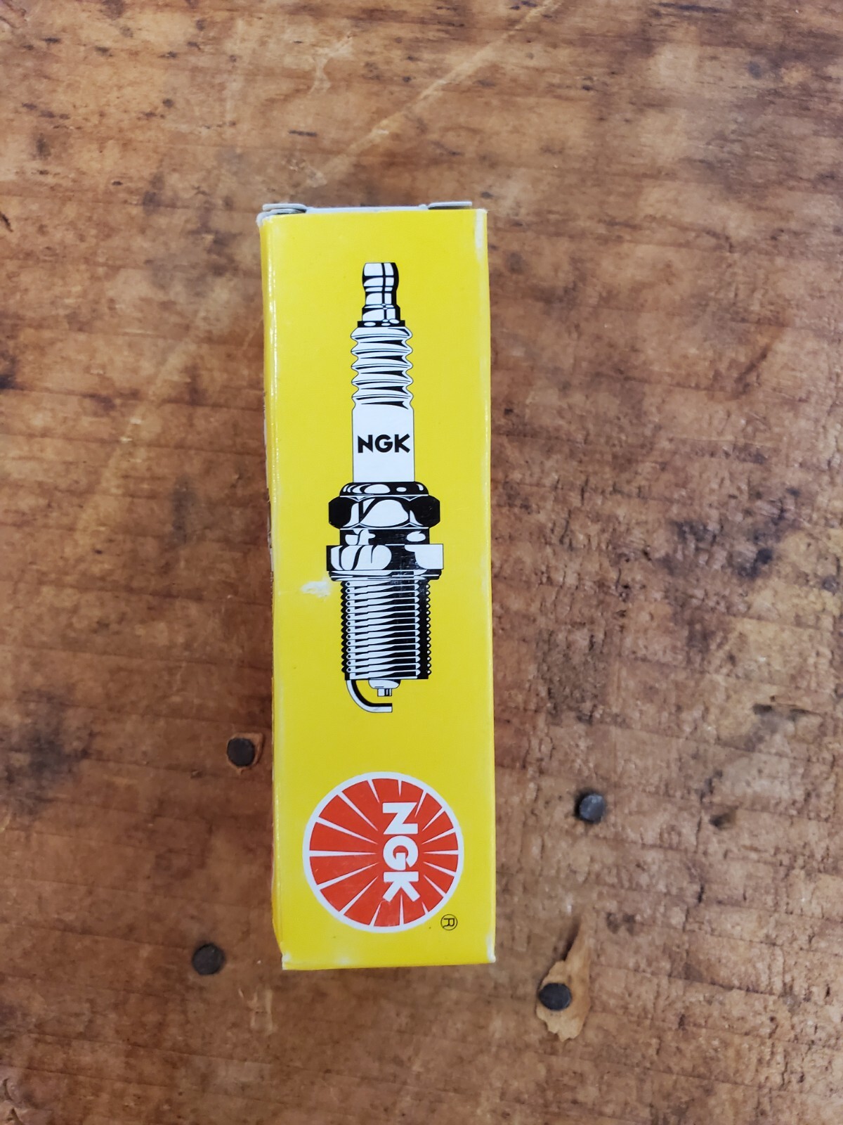 NGK BR9EYA - Alternative spark plugs
