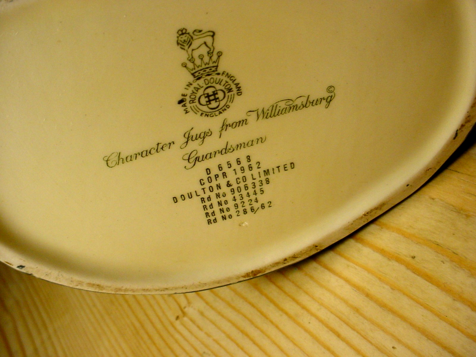 Royal Doulton Williamsburg "Guardsman" Character Jug D6568 | eBay UK