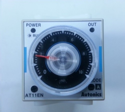 AT11EN Autonics Multifuntion Analog Timer 100-240-24/240V W/Socket Base ...
