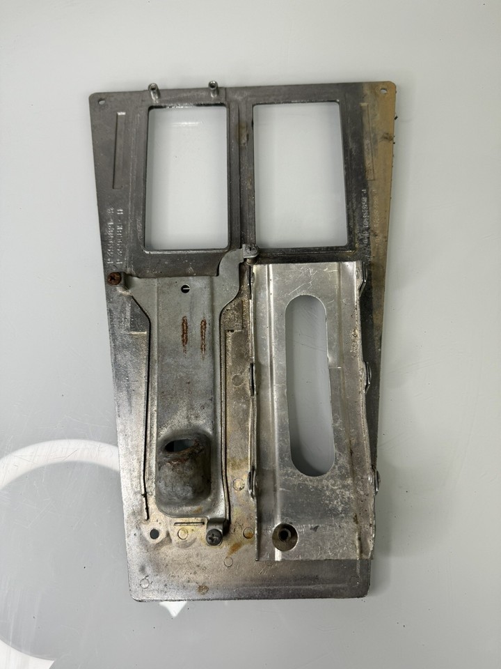 3996821 OEM 1972-1976 Chevrolet Corvette C3 Center Console Shifter ...