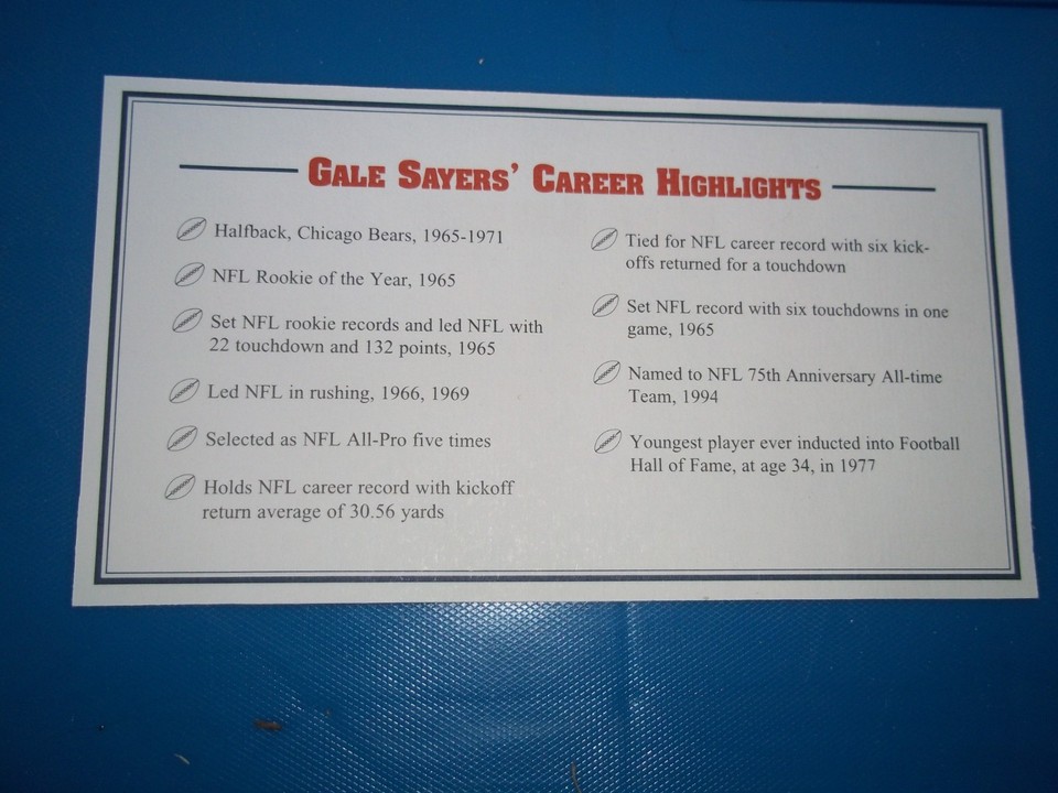 Danbury Mint 8.5 Inch w/stand Statue of Gale Sayers | eBay