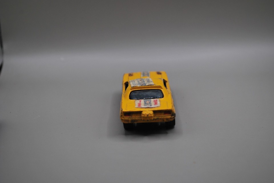 Hot Wheels Snake And Mongoose Redline Red Line Pair Dragsters Yellow ...