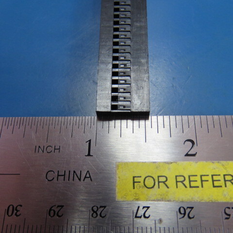 FCI BERG 65043-012LF Qty of 21 per Lot CONNECTOR HOUSING CRIMP-TO-WIRE ...
