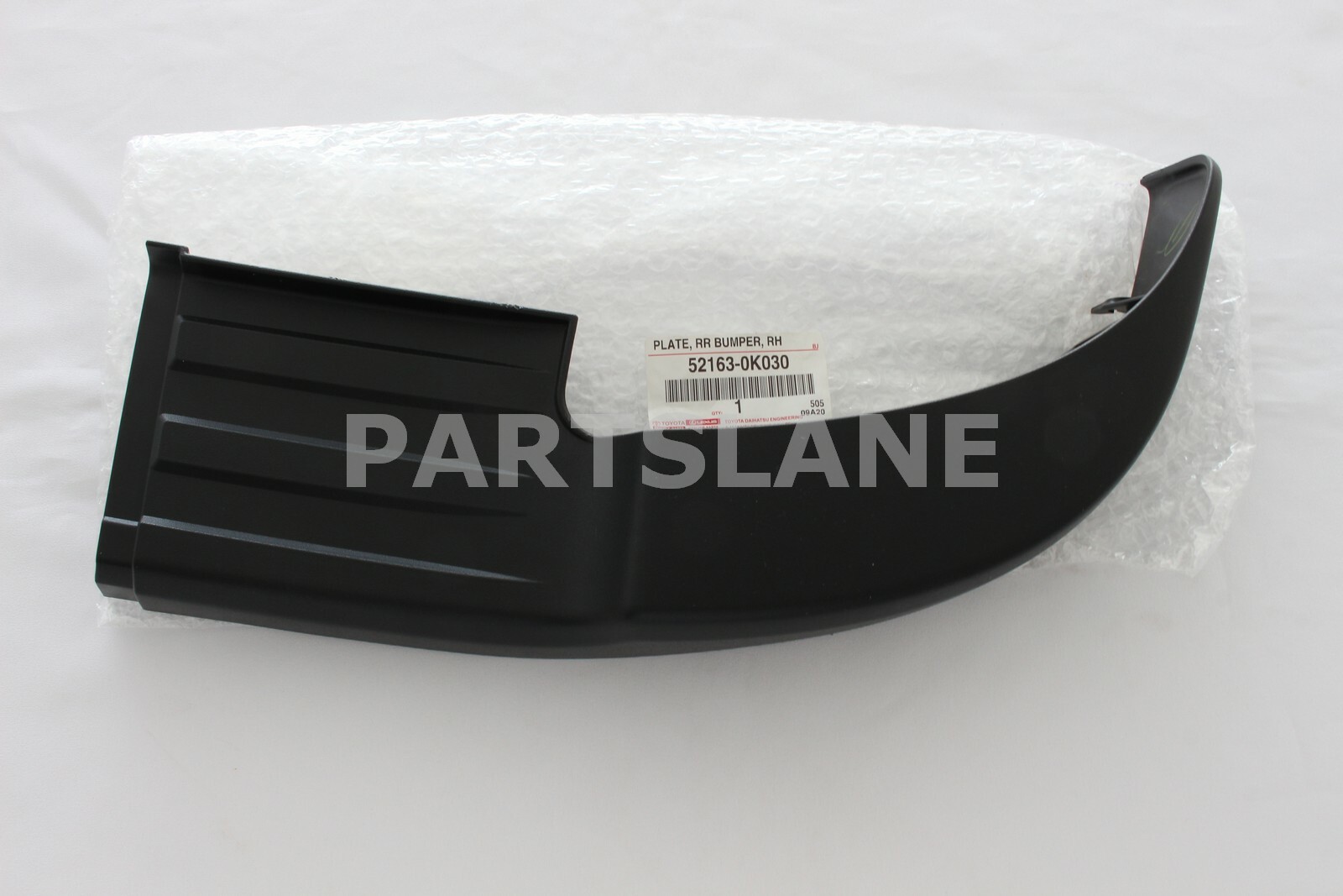 Toyota Hilux GGN125 LAN125 OEM Genuine Rear Right Bumper Plate 52163 ...